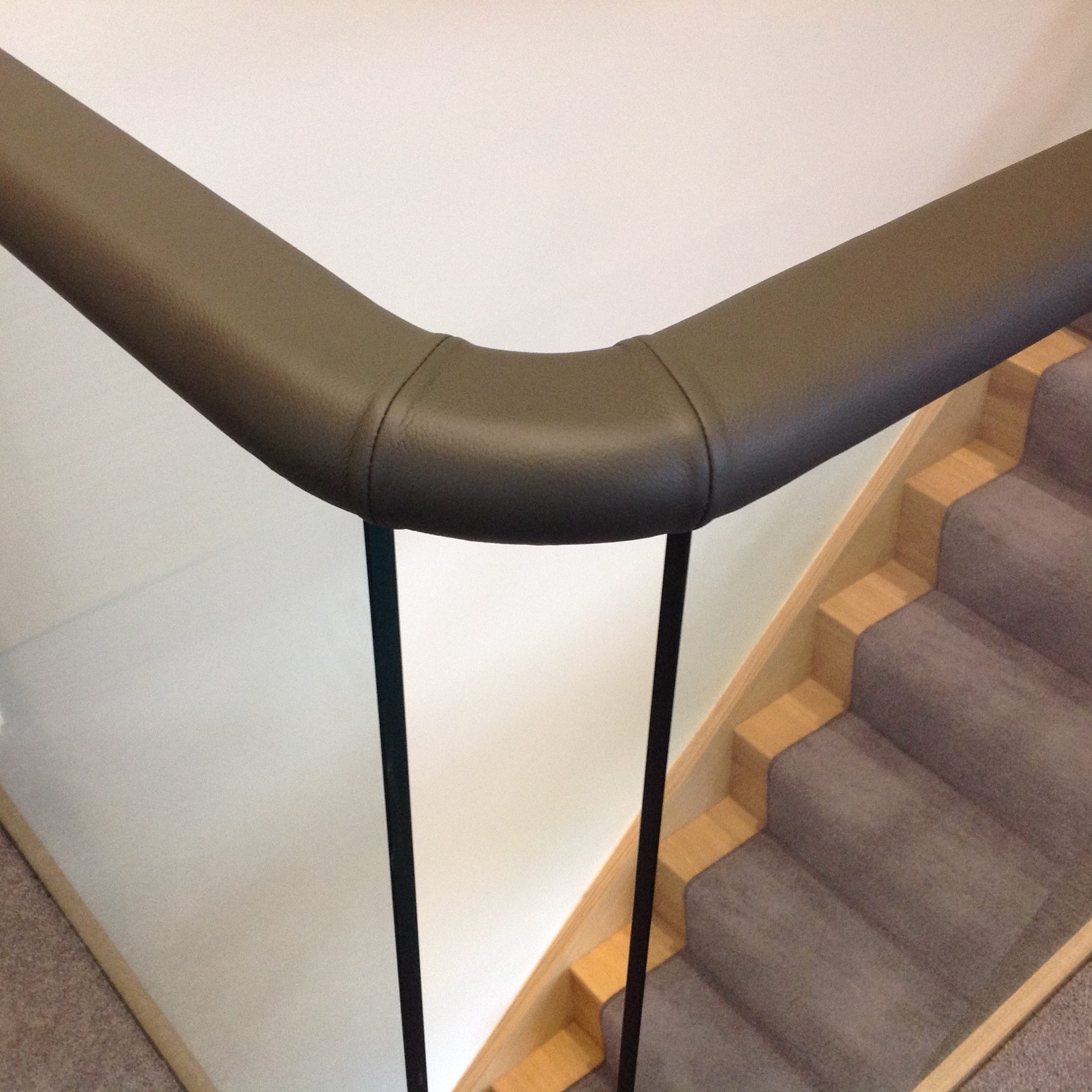 Ely Leather Handrail - Hide and Stitch