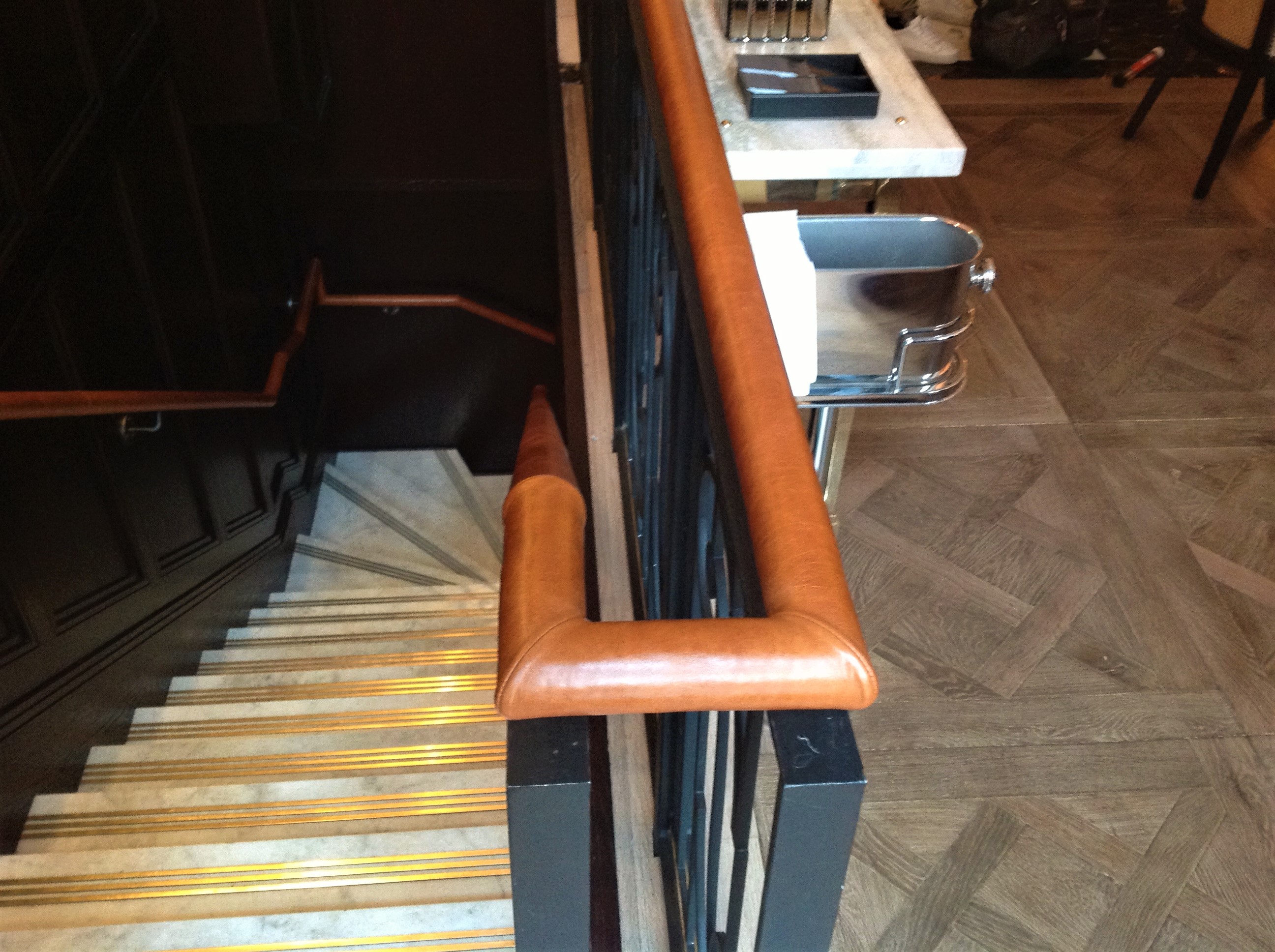 tan leather handrail - Hide and Stitch